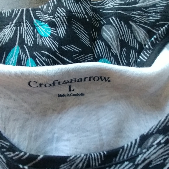 croft & barrow | Tops | Croft Barrow Leaf Printed Top Sz Large | Poshmark